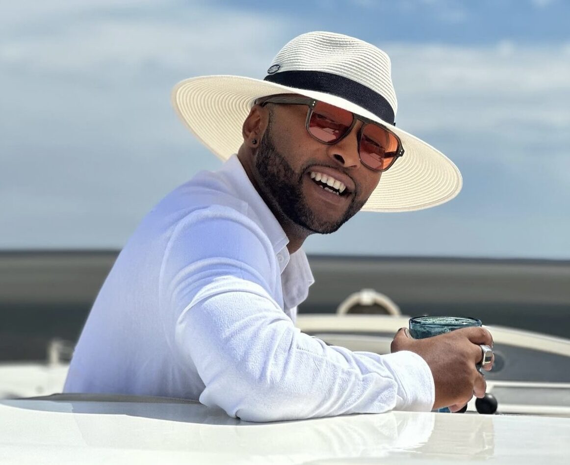Vusi Nova Reflects On The Curiosity Around His Relationship Status ... Vusi Nova Reflects On The Curiosity Around His Relationship Status ...